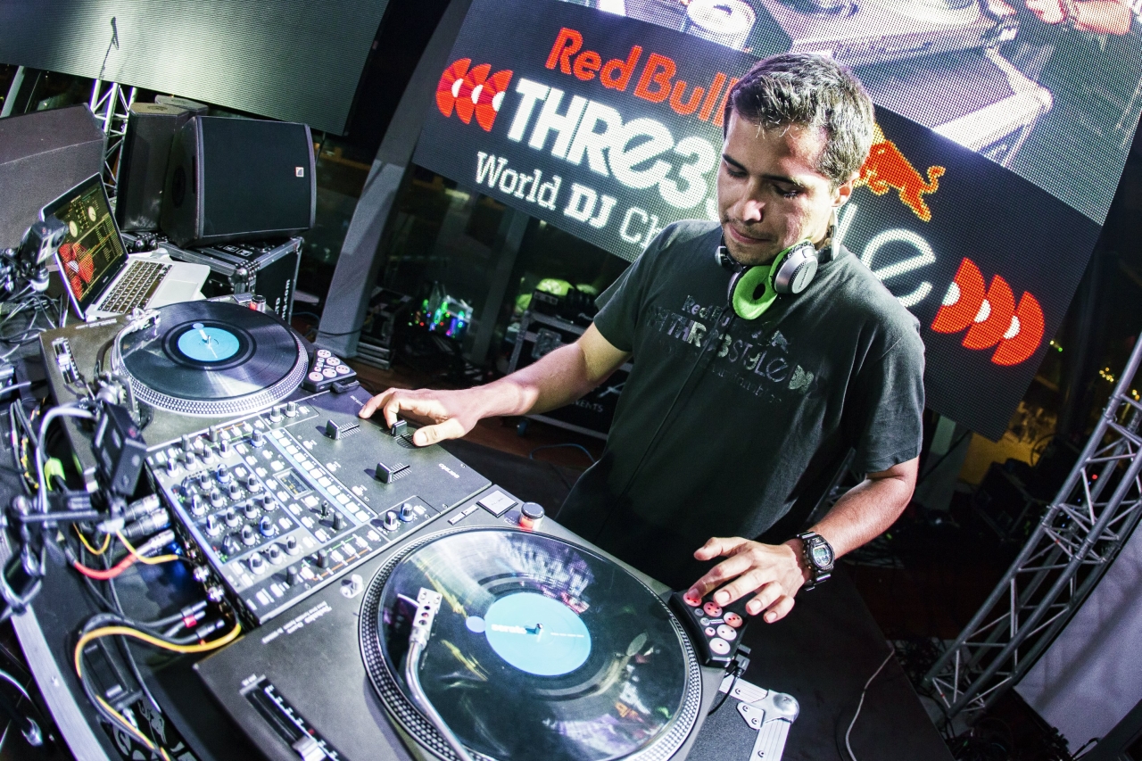 Mundial de DJs en Chile : Red Bull Thre3style World DJ Championship ...